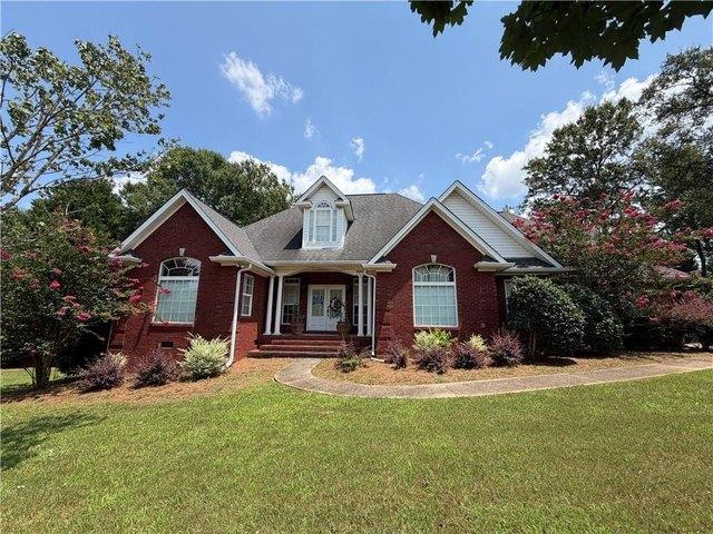 2044 Watercrest Dr, Auburn, AL 36830