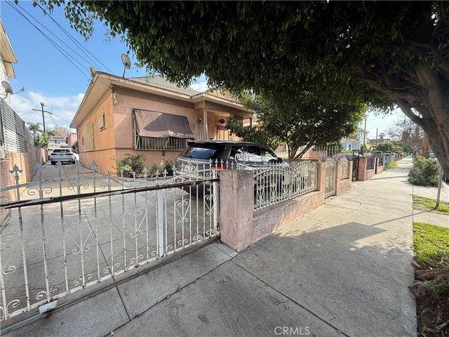 2044 Workman St, Los Angeles, CA 90031