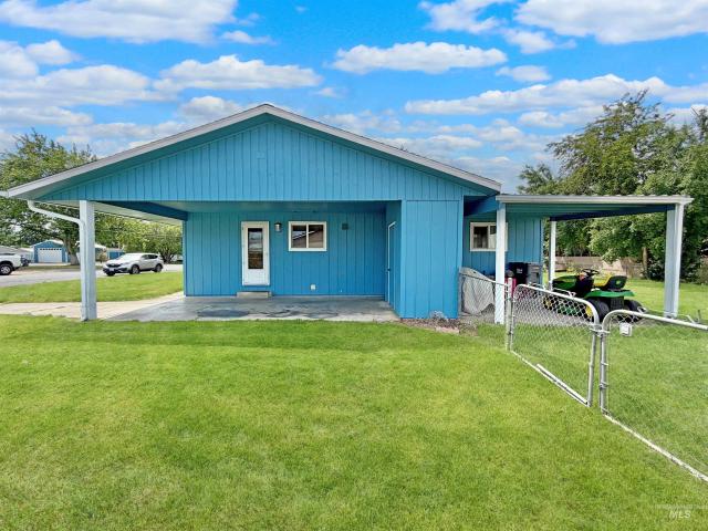 2044 10th Ave