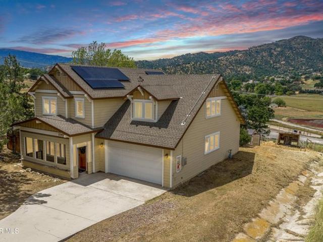 20450 Clubview Ct, Tehachapi, CA 93561
