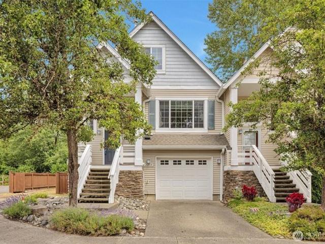 20454 th Ave SE, Kent, WA 98042