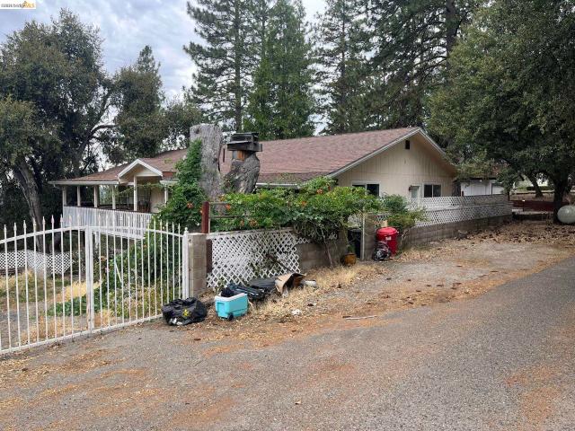 20456 Misty Ln