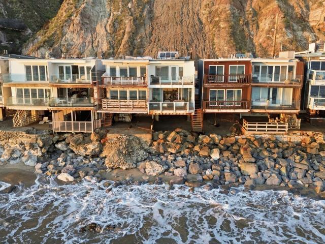 20456 Pacific Coast Hwy, Malibu, CA