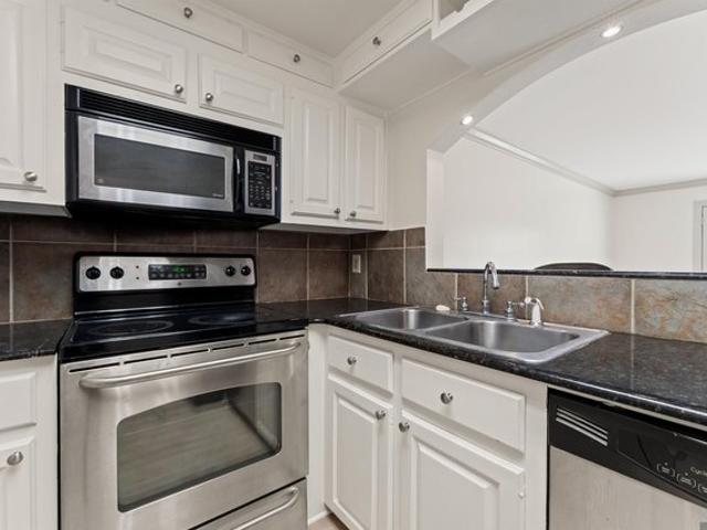 2045 N 3rd St Apt 112, Baton Rouge, LA 70802