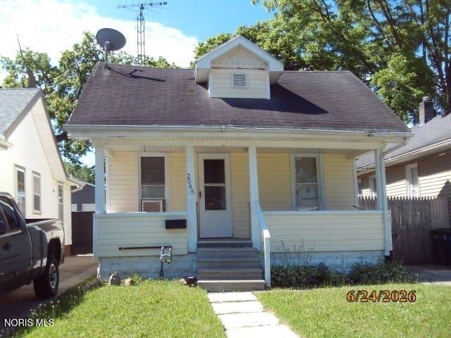2045 Fairfax Rd, Toledo, OH 43613