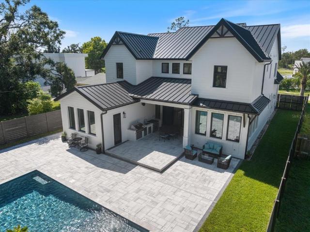 2045 Goldenrod St, Sarasota, FL 34239 | MLS #A4681