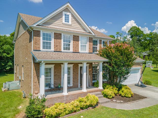 2045 Hawks Nest Ct
