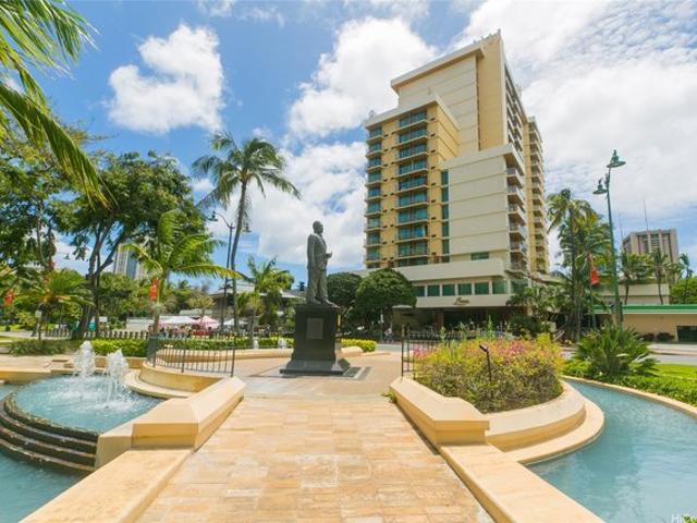 2045 Kalakaua Ave Apt 1404, Honolulu, HI 96815