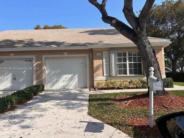 2045 SE 5th Pl, Homestead, FL 33033