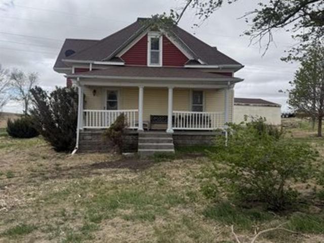 20460 Maple Rd, Gibbon, NE 68840