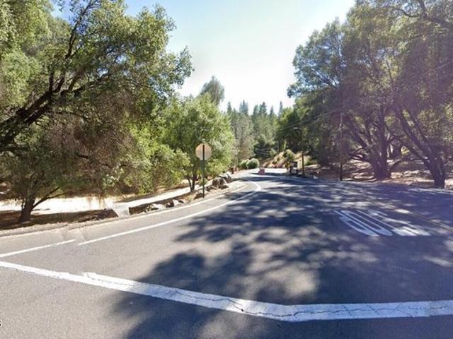 20465 Pine Mountain Dr, Groveland, CA 95321