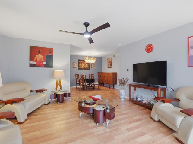 2046 Saint Johns Avenue # 3E
