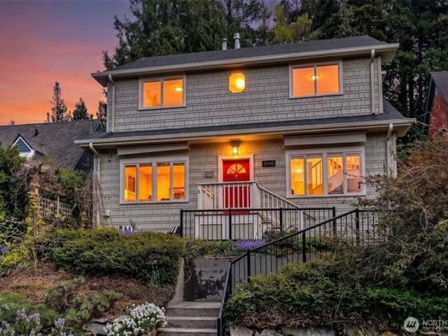 2046 26th Ave E, Seattle, WA 98112