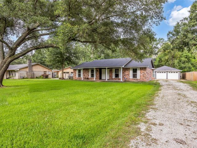 20472 Lakeside Drive