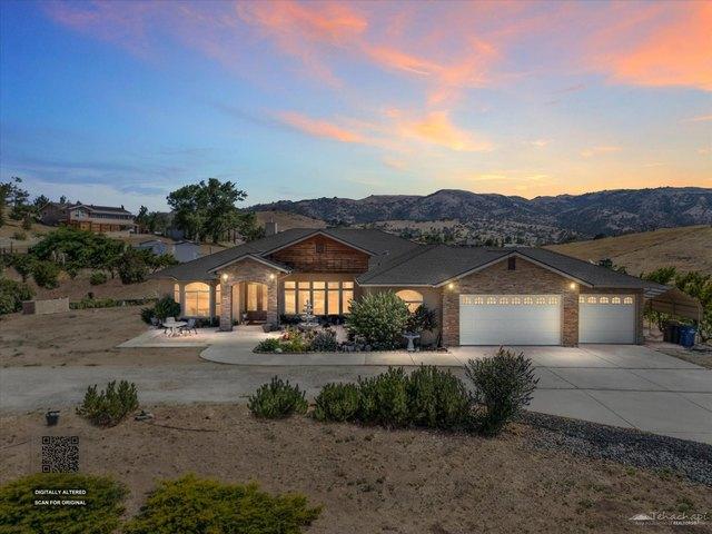 20475 Pinon Canyon Dr, Tehachapi, CA 93561