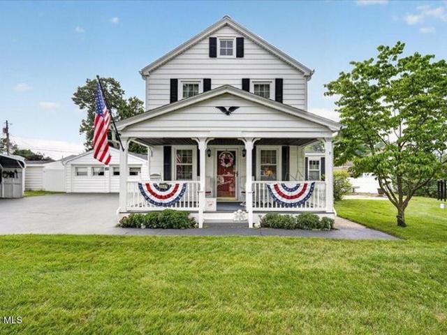 2047 Cedarlawn Ave, Schenectady, NY 12306