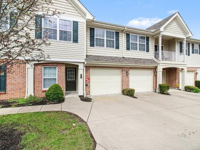 2047 Commons Circle Dr, Batavia Township, OH 45103