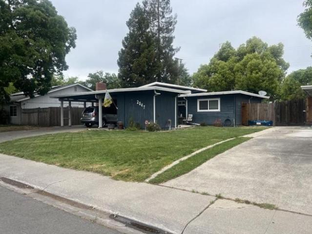 2047 Porter Way, Stockton, CA 95207
