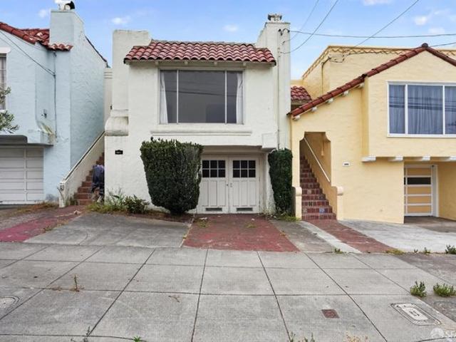 2047 Vicente St, San Francisco, CA 94116