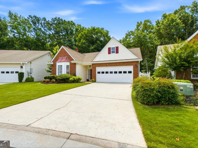 2047 Village Park Dr