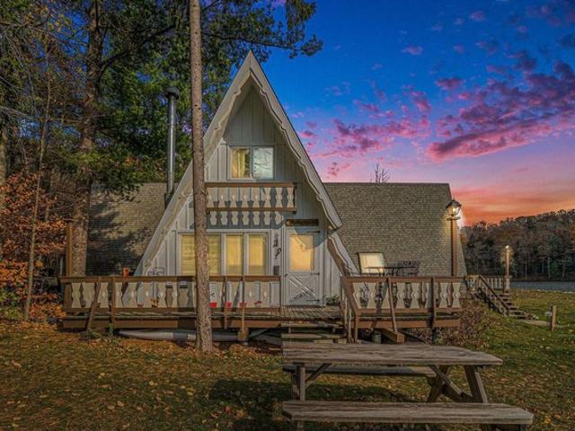 2047 W Martin Lake Rd, Gaylord, MI 49735