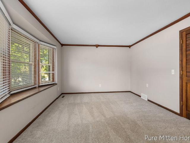 2047 Wolfboro Drive
