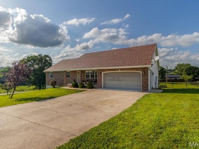20485 Stagecoach Rd, Waynesville, MO 65583