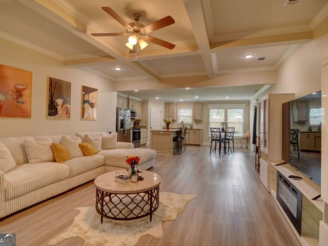 2048 Meadow Cove Drive