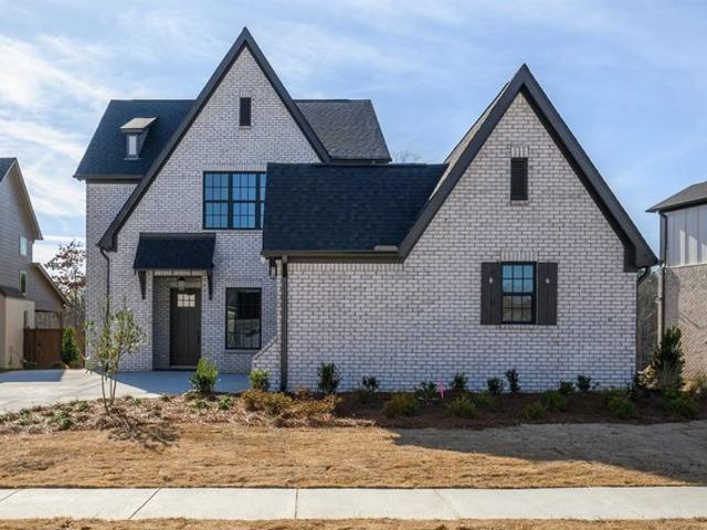 2048 Butler Rd, Hoover, AL 35244