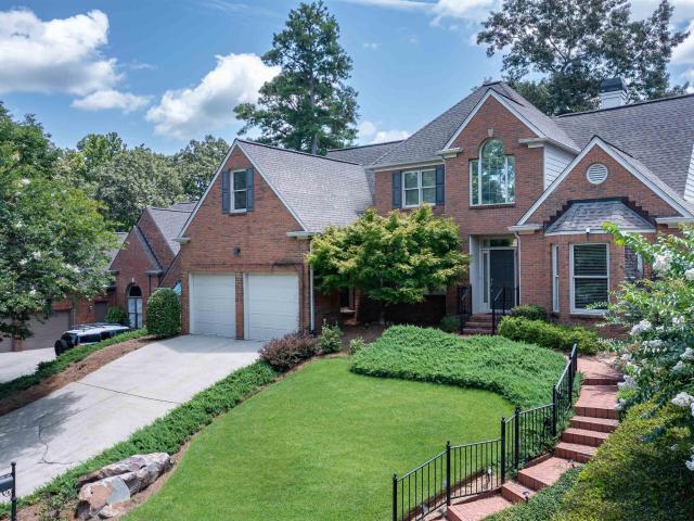 2048 Glen Eagle Lane