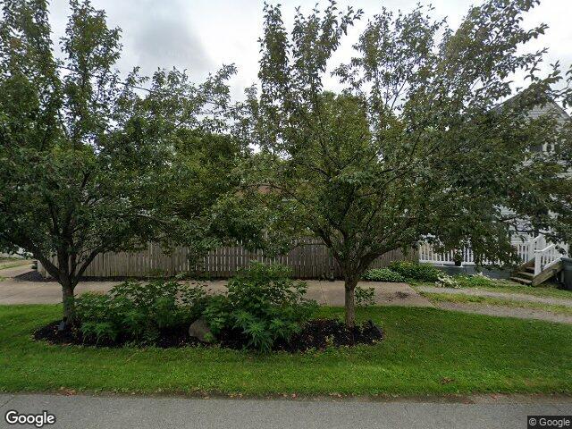 2048 Grafton Rd, Elyria, OH 44035