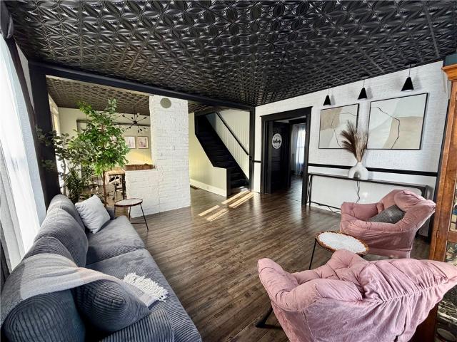 2048 Ridge Road