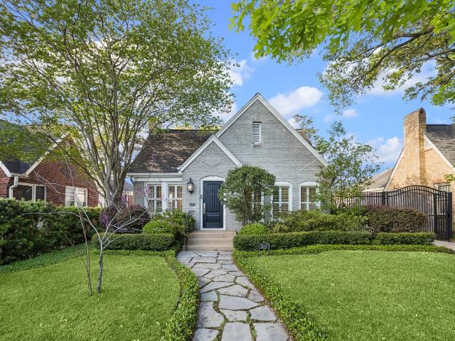2048 Sul Ross St, Houston, TX 77098 | Compass