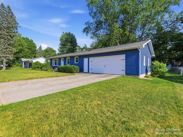 2048 Tulip Lane