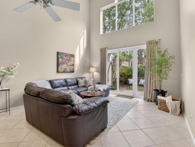 20491 Via Marisa, Boca Raton, FL 33498