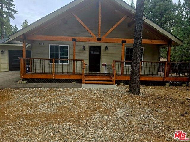2049 Mahogany Ln, Big Bear City, CA 92314