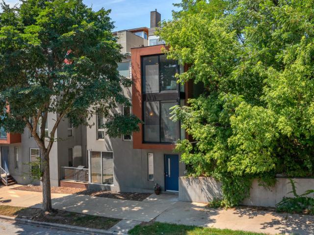 2049 N Commerce St, Unit 2049