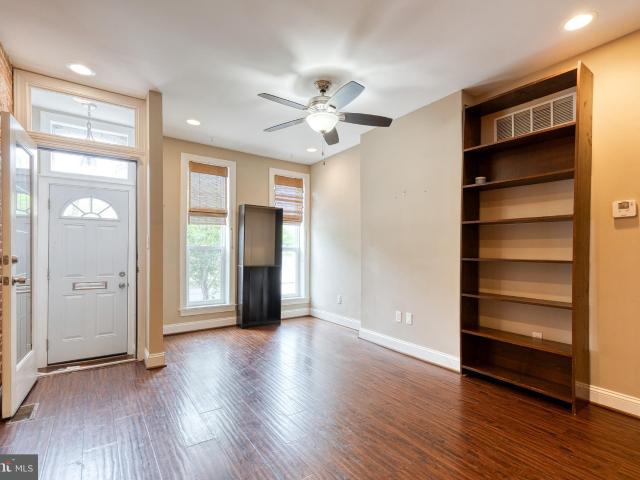 2049 Division St, Baltimore, MD 21217 | MLS #MDBA2221