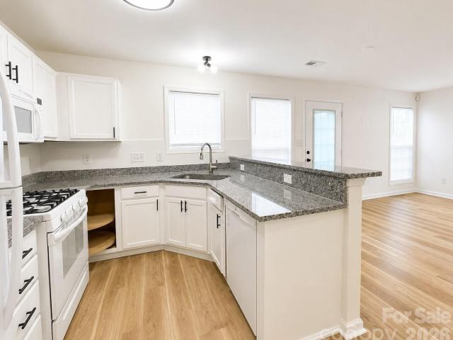 2049 Flushing Court