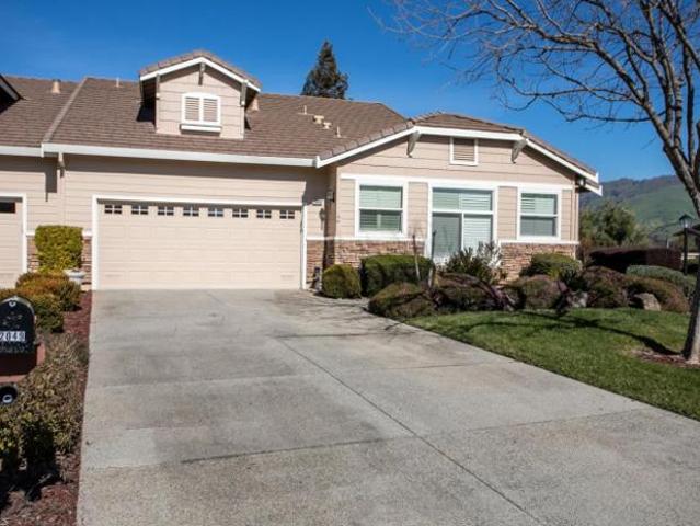 2049 Folle Blanche Dr, San Jose, CA 95135