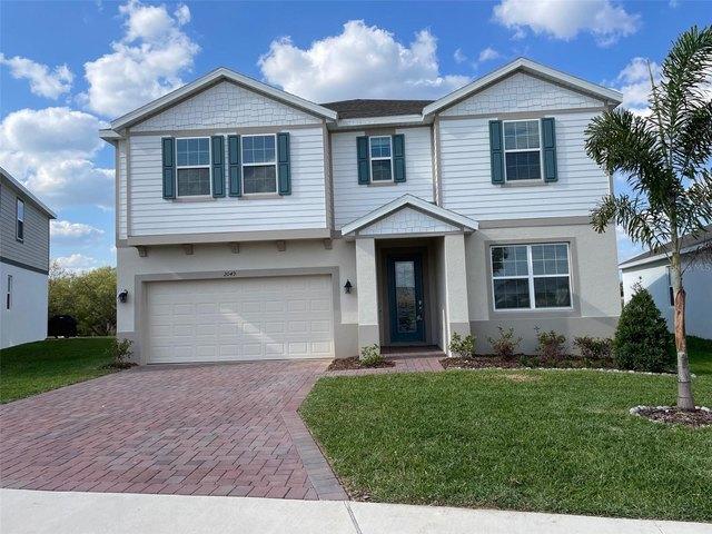 2049 Heart Lake Dr, Groveland, FL 34736