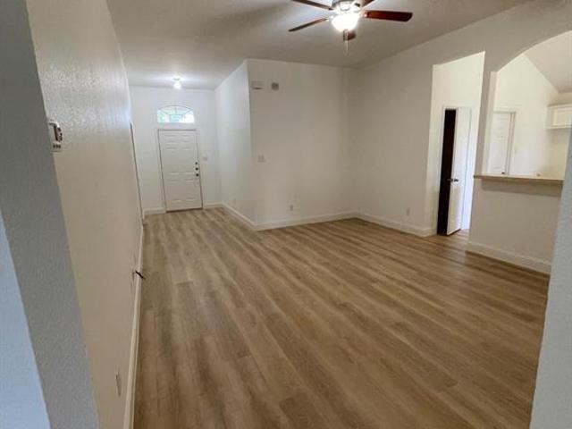2049 Sunny Side Drive