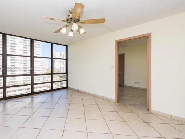 2049 S Ocean Dr, Unit 806, Hallandale Beach, FL 33009 | MLS #A11981
