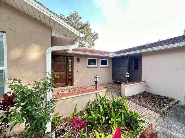 2049 Sandpiper Dr, Palm Harbor, FL 34683 | MLS #TB8483 | Compass