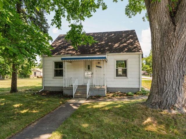 20402 Inkster Rd, Redford, MI 48240