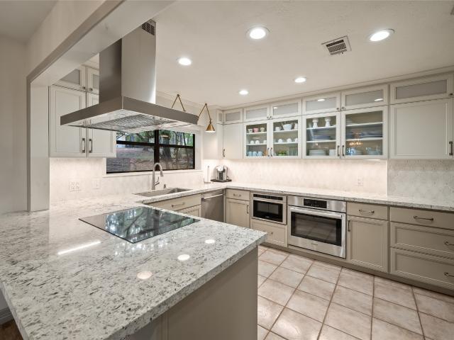 20404 Doral Drive