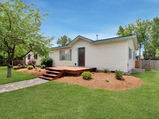 20409 S Main St, Carey, ID 83320