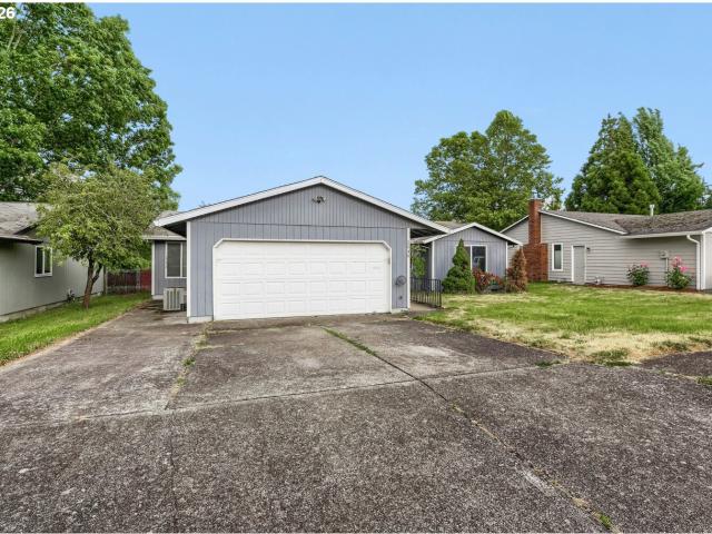 2040 NE 213TH AVE
