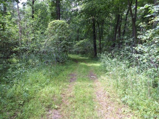 2040 Golf Course Rd