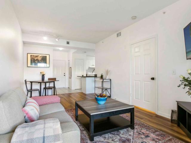 2040 Greenview Shores Boulevard, 203, Wellington, FL